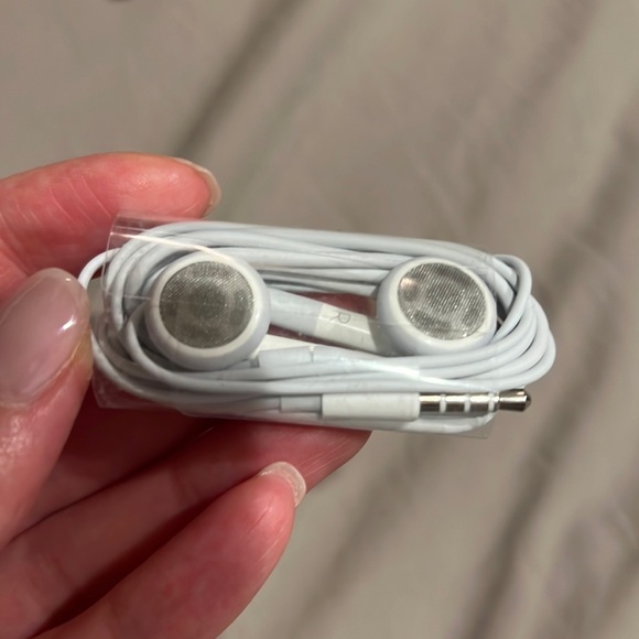 Headphones | New Apple Earpods | Poshmark